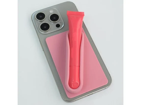 Octobuddy lipstick ribon