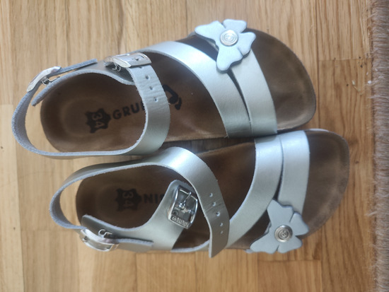 Grubin sandale 34