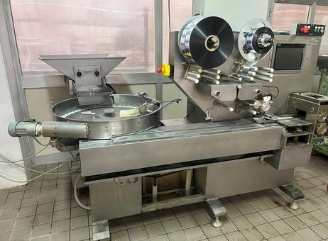 Flowpack mašina Loynds mw 1200