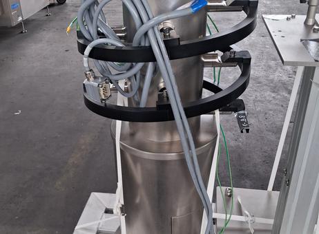 Farmaceutska/hemijska mašina International vibration spiral conveyor