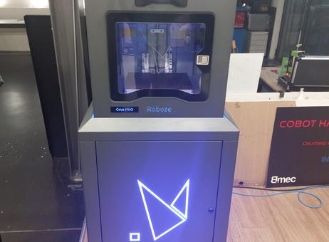 3D štampač Roboze One Pro