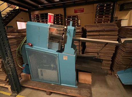 Presa za perforaciju Lombardi Converting Machinery LH 15