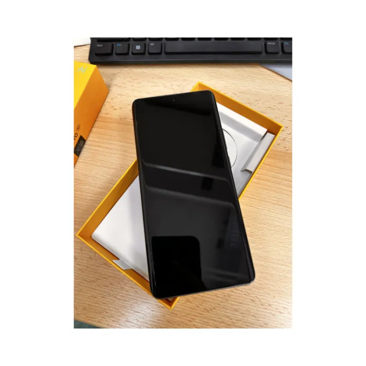 14 Pro 5G RMX5056 Suede Grey 8/256GB mobilni telefon outlet