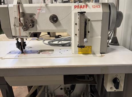 Automatska mašina za šivenje PFAFF 1243/900