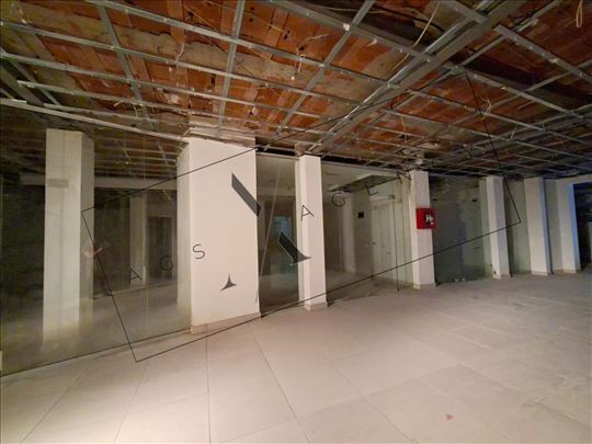 Na prodaju sedam lokala u centru grada