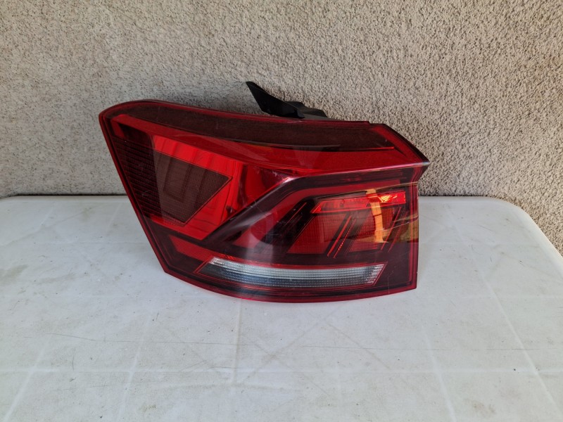 VW T Rock Led stop svetlo