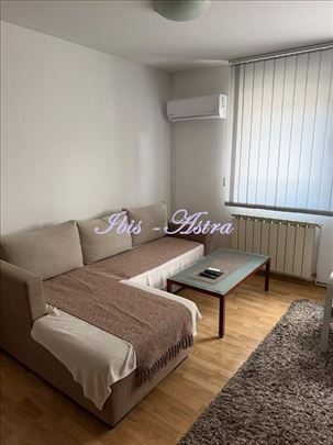 Stan za izdavanje Karaburma ID#604300