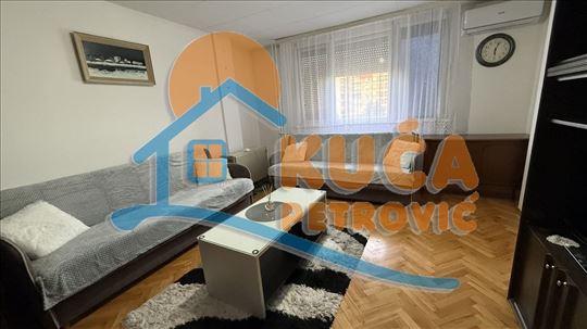 Izdaje se stan kod Pantelejske crkve, 34m2!