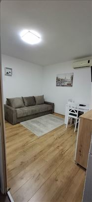 Garsonjera kod riblje pijace (01.07.2026)