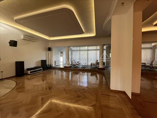 Novi Sad, Centar, Stan, 4, 213,00m2