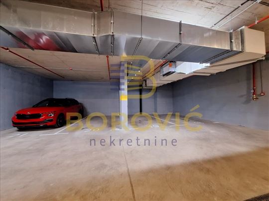 Crveni krst, 13.06m2, - 3 nivo, beton