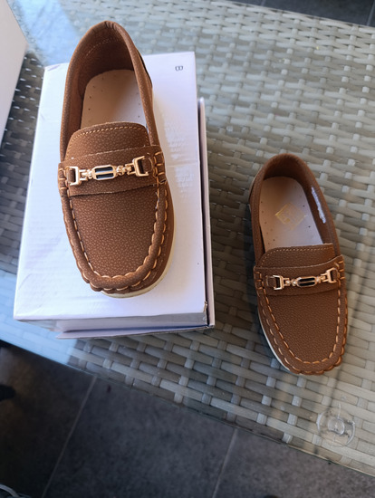 Nove za decaka, 28 br.