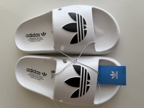 Adidas nove papuce 41