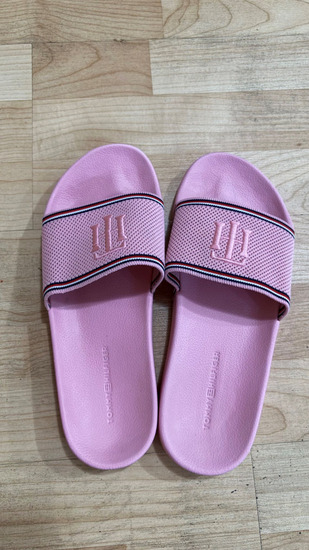 Original Tommy Hilfiger papuče 39