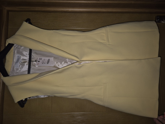 Zara prsluk Xs