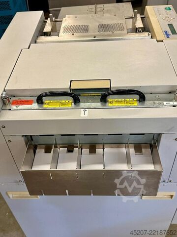 Nagano / Hefter Systemform CC620 / CT620Exa
Nagano / Hefter Systemform CC620 / CT620Exa