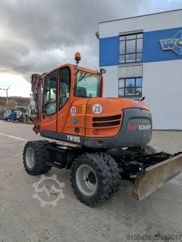 Točkaš bager
Yanmar TW 95