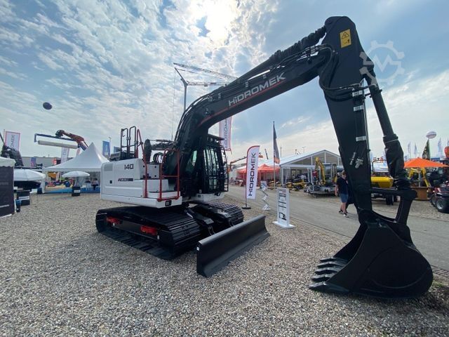 Lančani bager
Hidromek HMK 140 LC