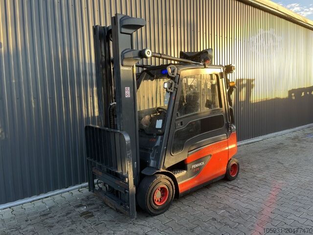 Električni viljuškar za 4 točka
Linde E25-02