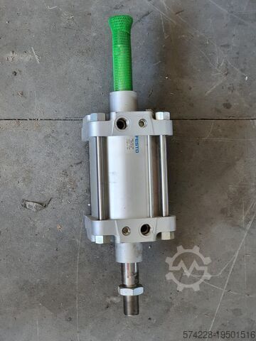 Pneumatski cilindri / Aktuatori za teške uslove rada
FESTO DNG-160 27pc industrial lot