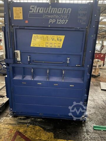 Presa za bale
Strautmann PP1207