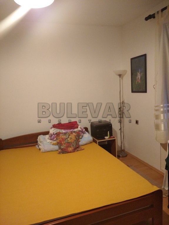 Trosobna kuća, 150 m2, Čamurlija, Bulevar 12. februar ID: p-01216