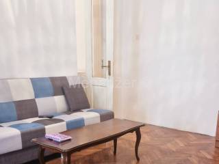 Dvosobni stan 80 m², Beograd