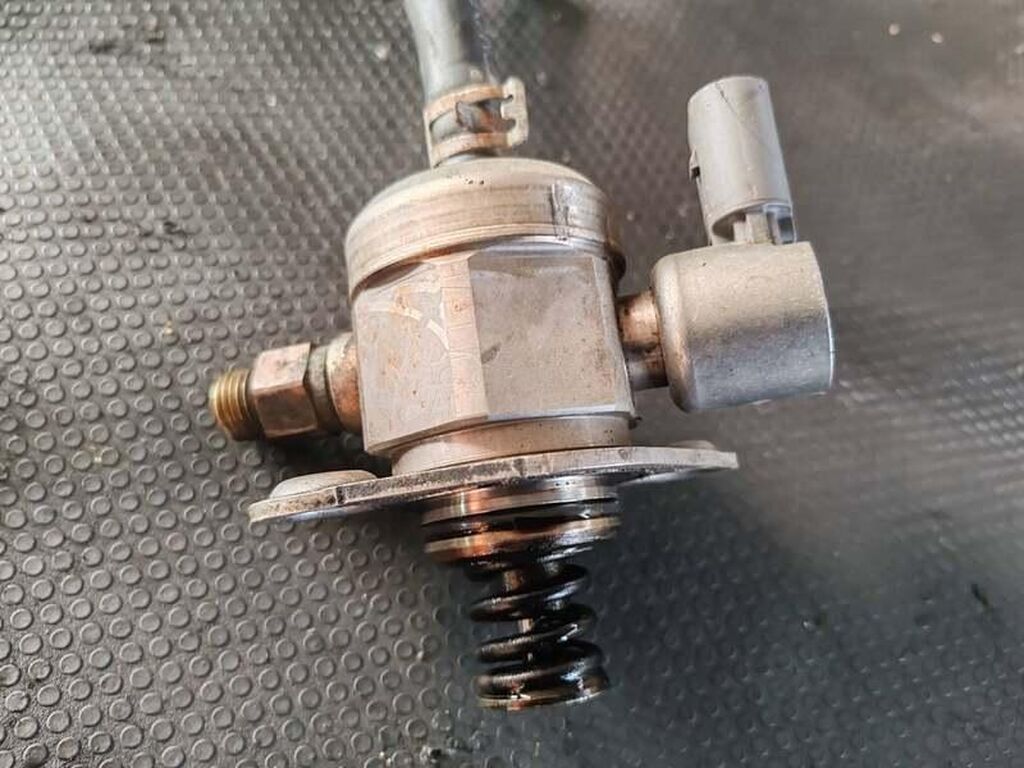 PUMPA VISOKOG PRITISKA BENZINA ZA VOLKSWAGEN TIGUAN OD 2007. DO 2016