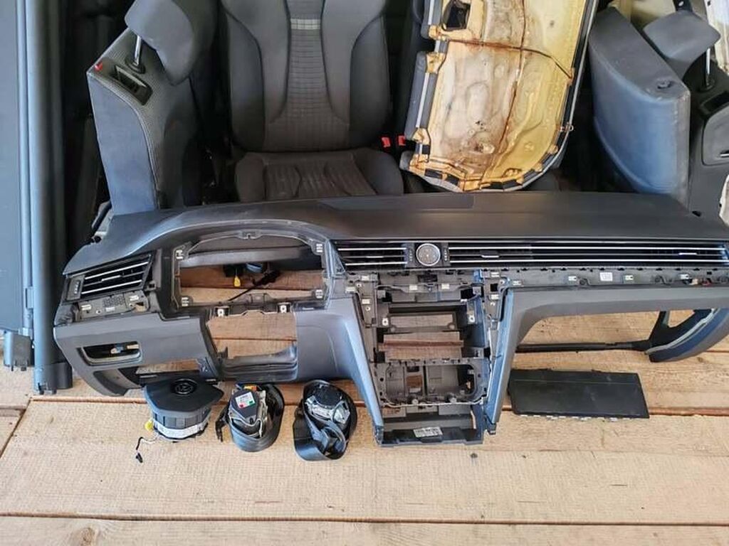 INSTRUMENT TABLA ZA VOLKSWAGEN TOURAN, GOLF 5, PASSAT B7 . OD 2003