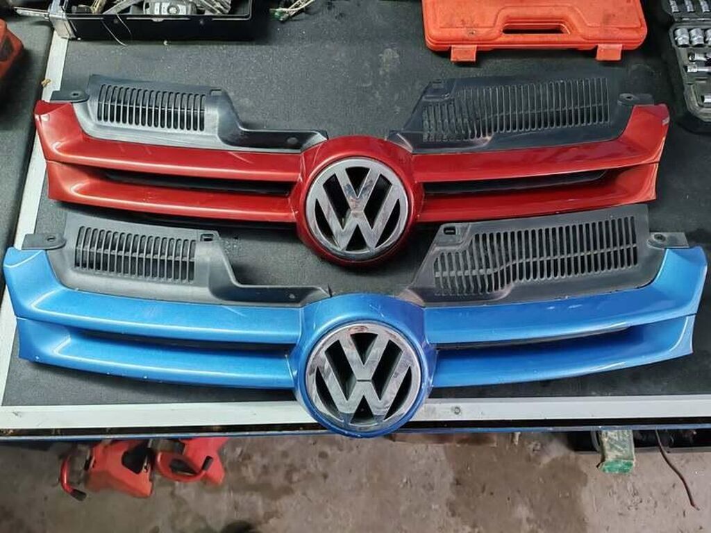 PREDNJA MASKA ZA VOLKSWAGEN GOLF 5 OD 2003. DO 2008. GOD. |