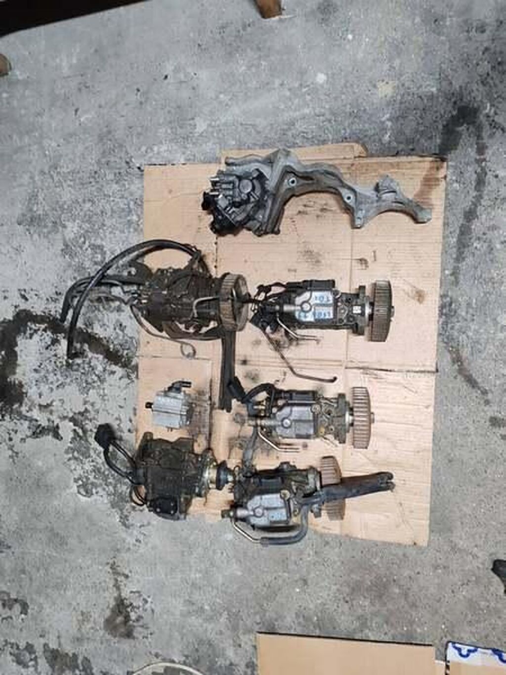 BOCH PUMPE ZA VOLKSWAGEN GOLF 3, GOLF 4, GOLF 6 . | Boch pumpe