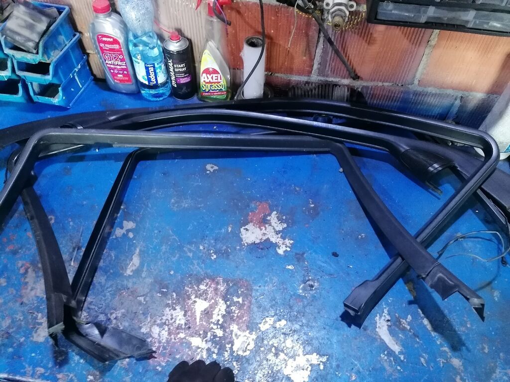Plastike diht lajsne za vrata – BMW E39 - Originalne gumene