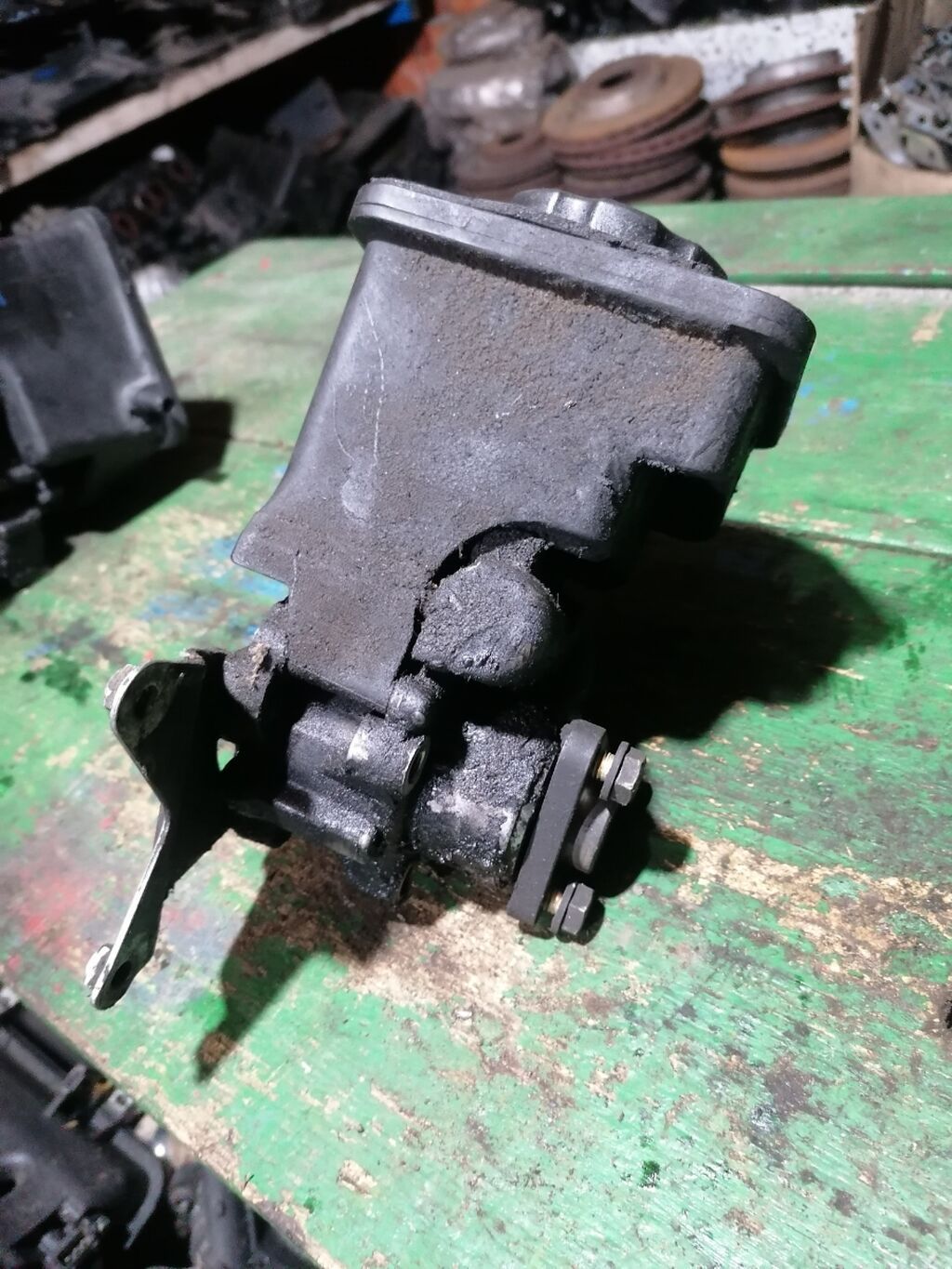 Servo pumpa za BMW E39 - Originalna servo pumpa odgovarajuća za BMW
