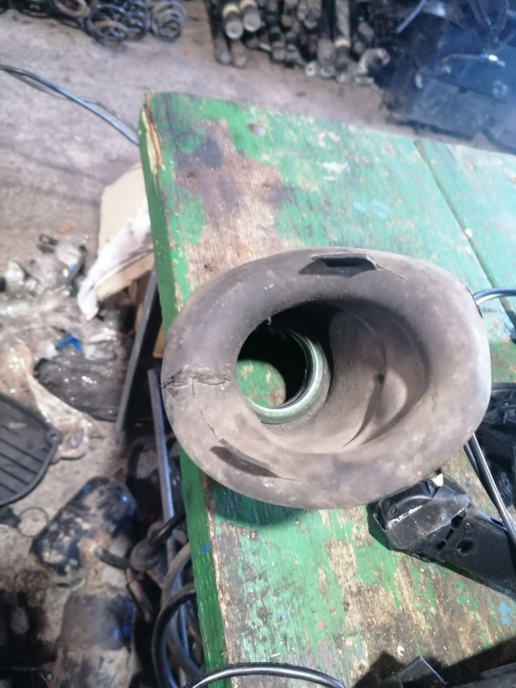 Ležaj letve volana BMW E39 - Nabavka novih delova za sve tipove