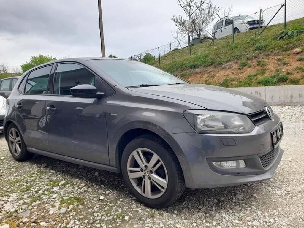 POLO 6R POLOVNI DELOVI ZA VOLKSWAGEN POLO OD 2010. DO 2015. GOD. |