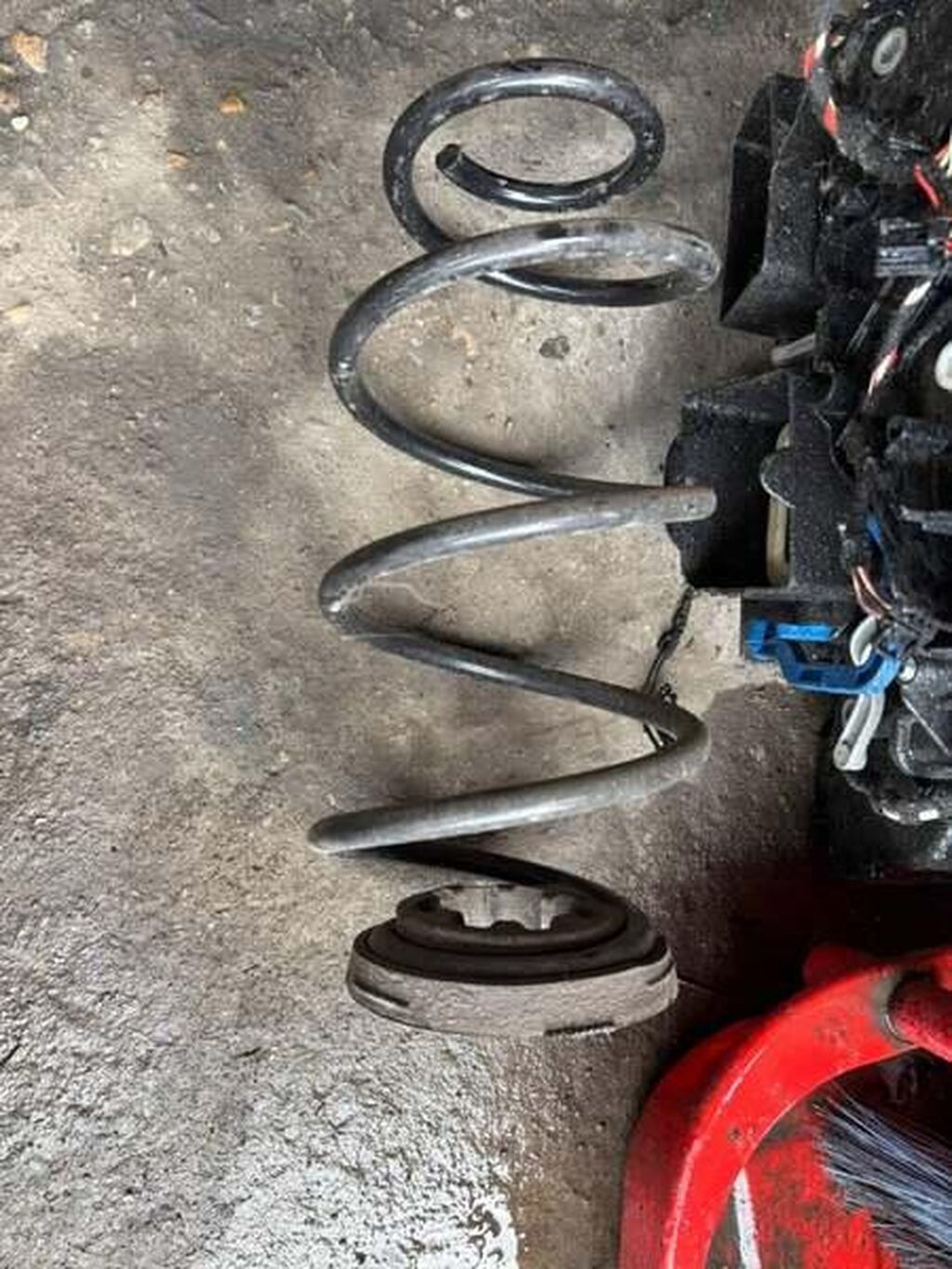 OPRUGE ZADNJIH AMORTIZERA ZA MERCEDES BENZ A KLASA, A 140, A 150