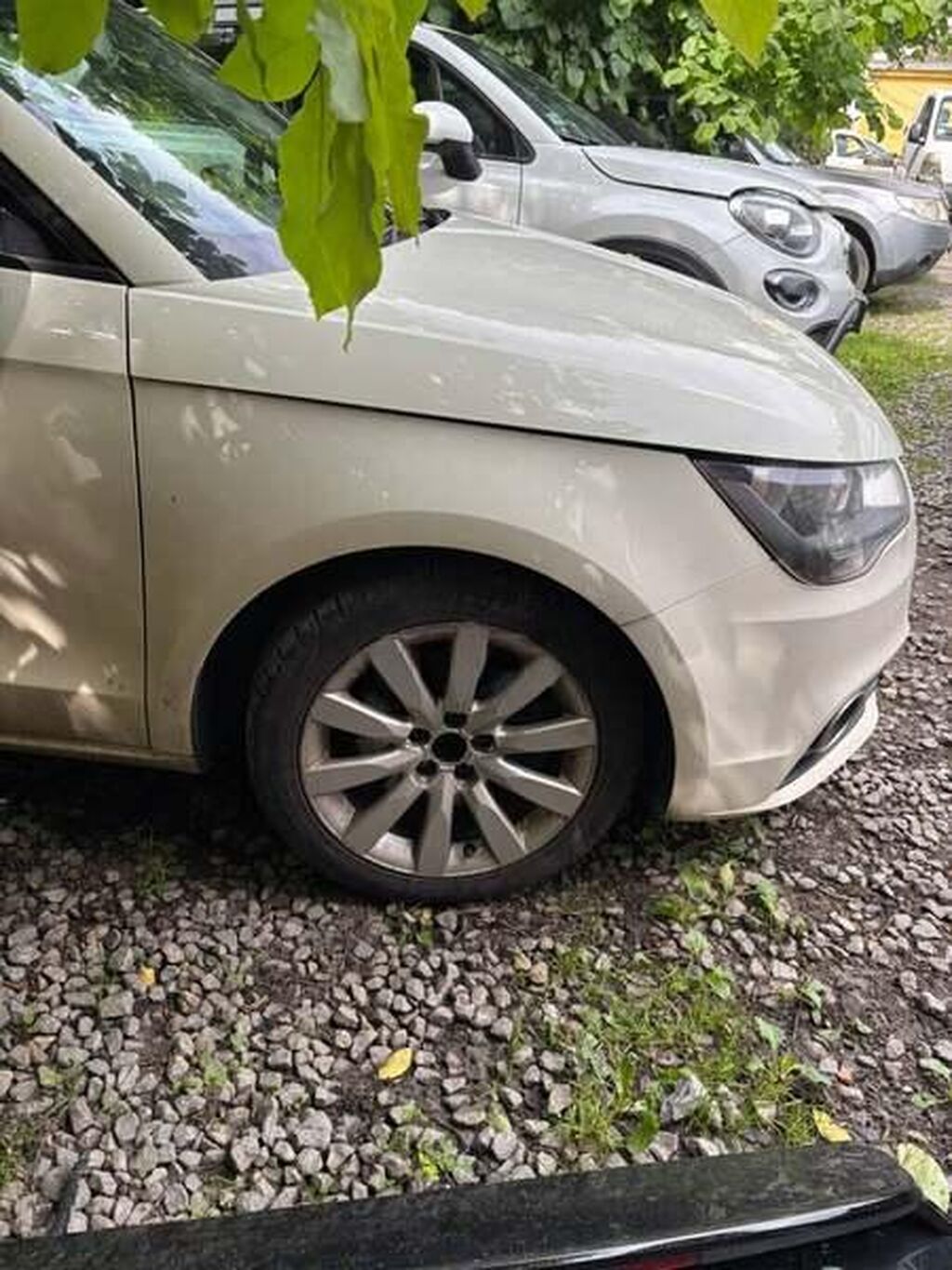 DESNO KRILO ZA AUDI A1 OD 2010. DO 2014. GOD