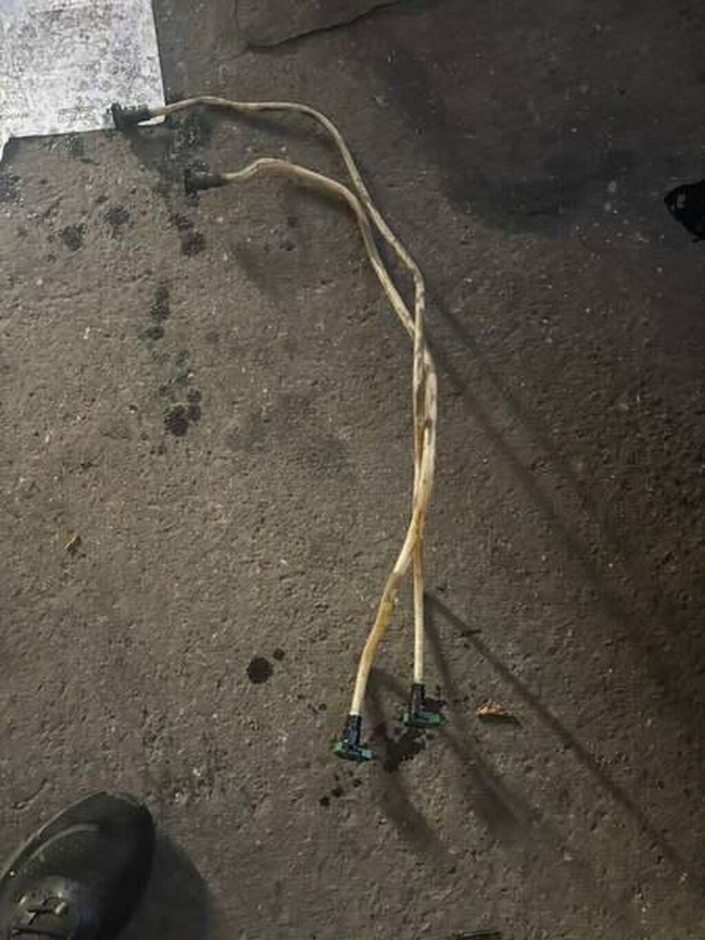 CREVA REZERVOARA ZA MERCEDES BENZ B KLASA, B 150, B 160 . OD 2012