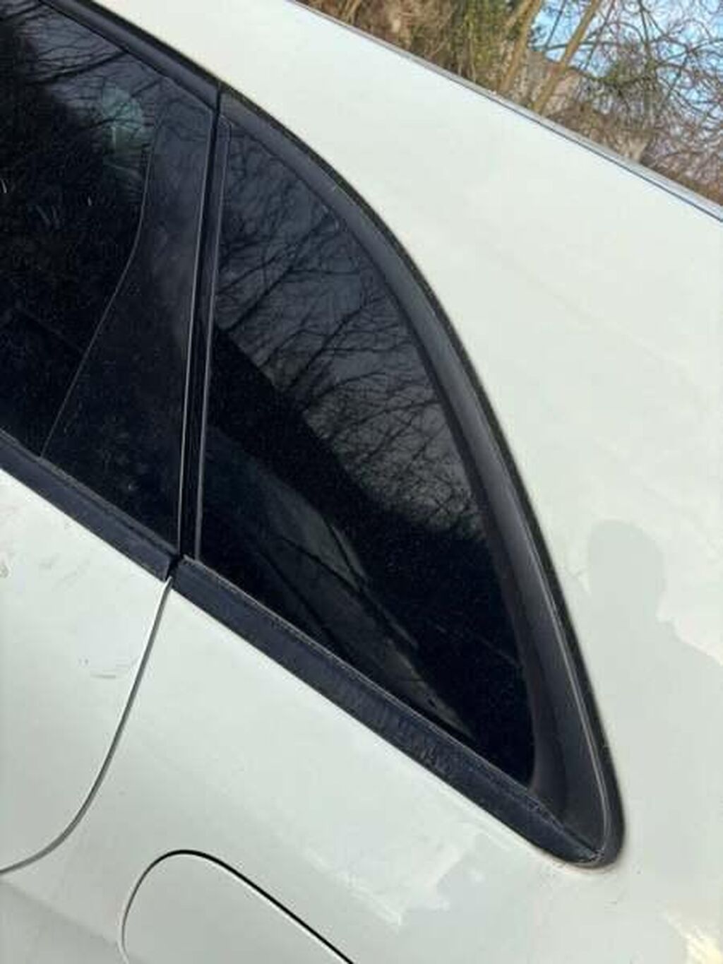 LEPTIR STAKLA W246 ZA MERCEDES BENZ B KLASA, B 150, B 160 . OD 2012