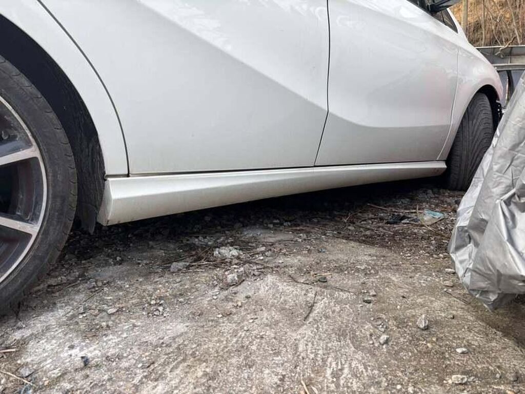 PRAGOVI W246 ZA MERCEDES BENZ B KLASA, B 150, B 160 . OD 2012. DO