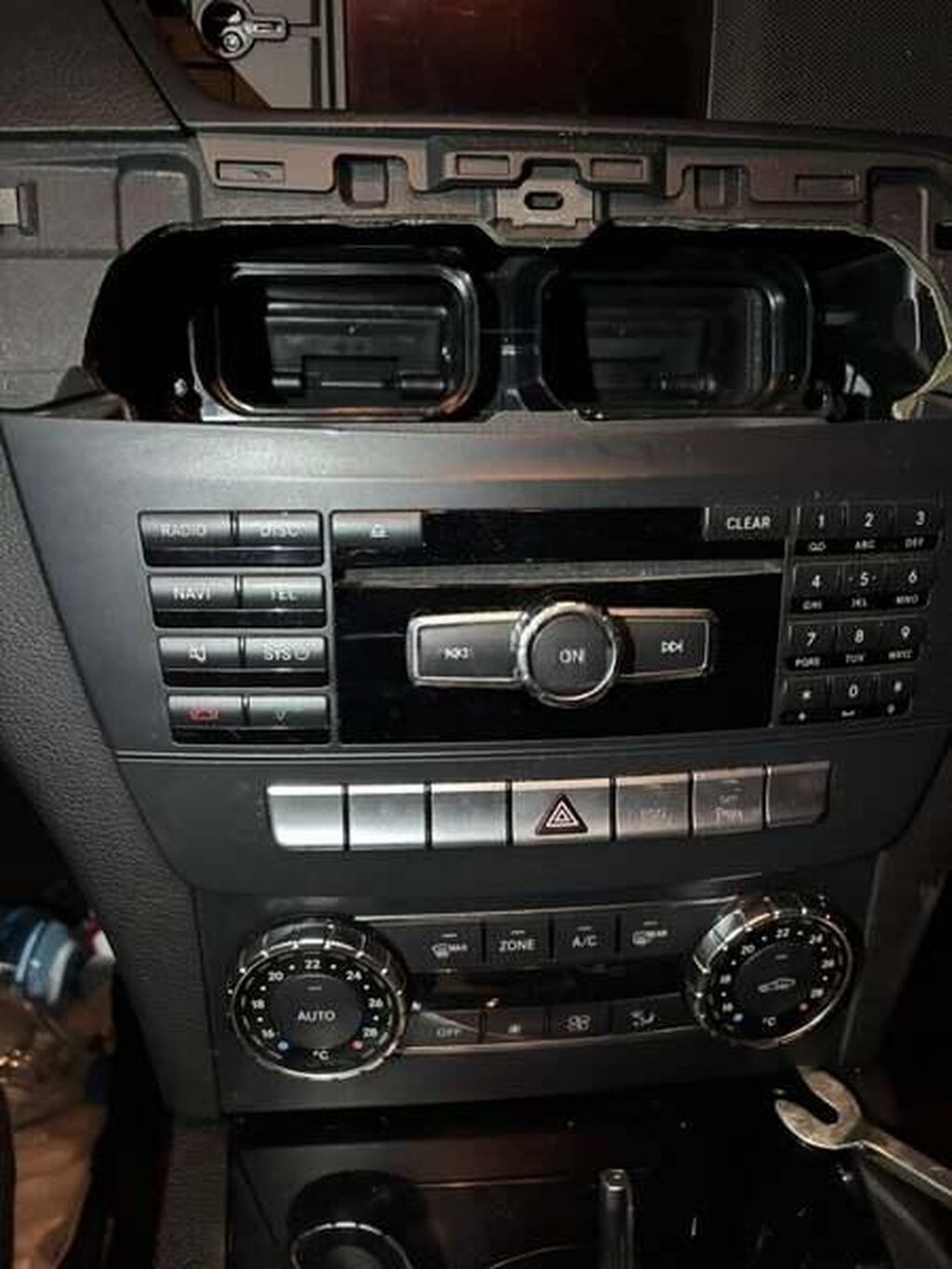 RADIO ZA MERCEDES BENZ C KLASA, C 160, C 180 . | A 204 900 94 10 A