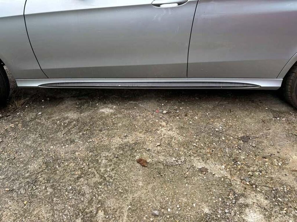 AMG PRAGOVI ZA MERCEDES BENZ E KLASA, E 200, E 220 . OD 2013. DO