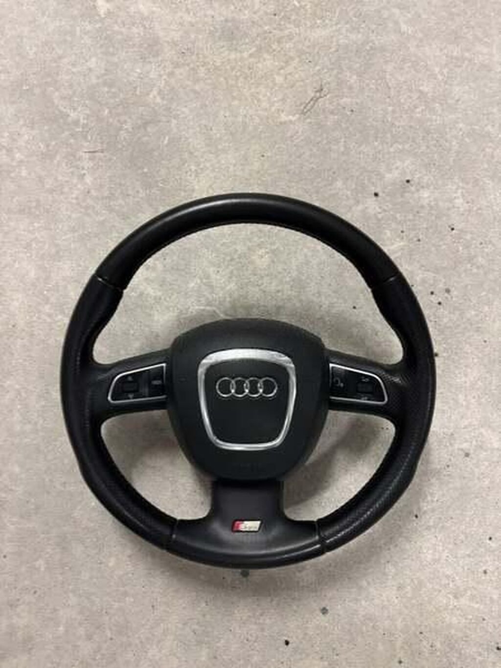 VOLAN ZA AUDI A4, A4 ALLROAD, A5 . OD 2005. DO 2015. GOD. | Za