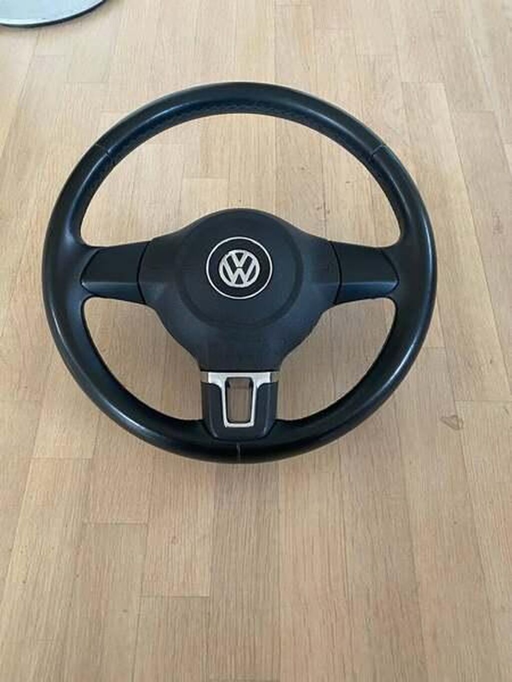 VOLAN ZA VOLKSWAGEN GOLF 5, GOLF 6, GOLF PLUS . OD 2004. DO 2015
