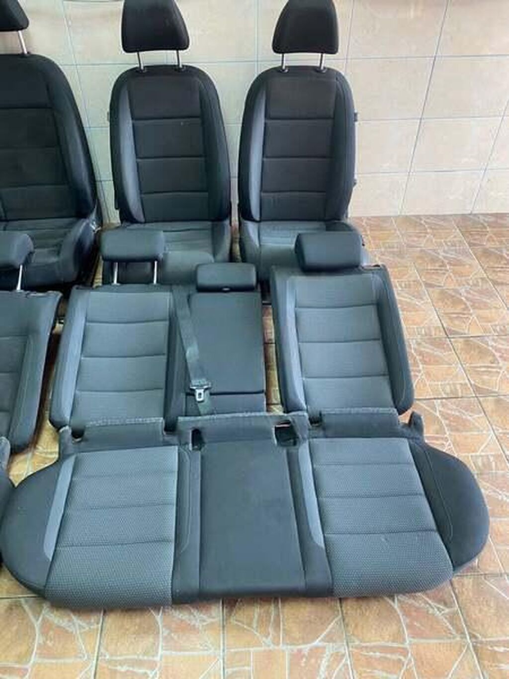 SEDISTA ZA VOLKSWAGEN GOLF 5, GOLF 6 OD 2005. DO 2012. GOD. | za VW