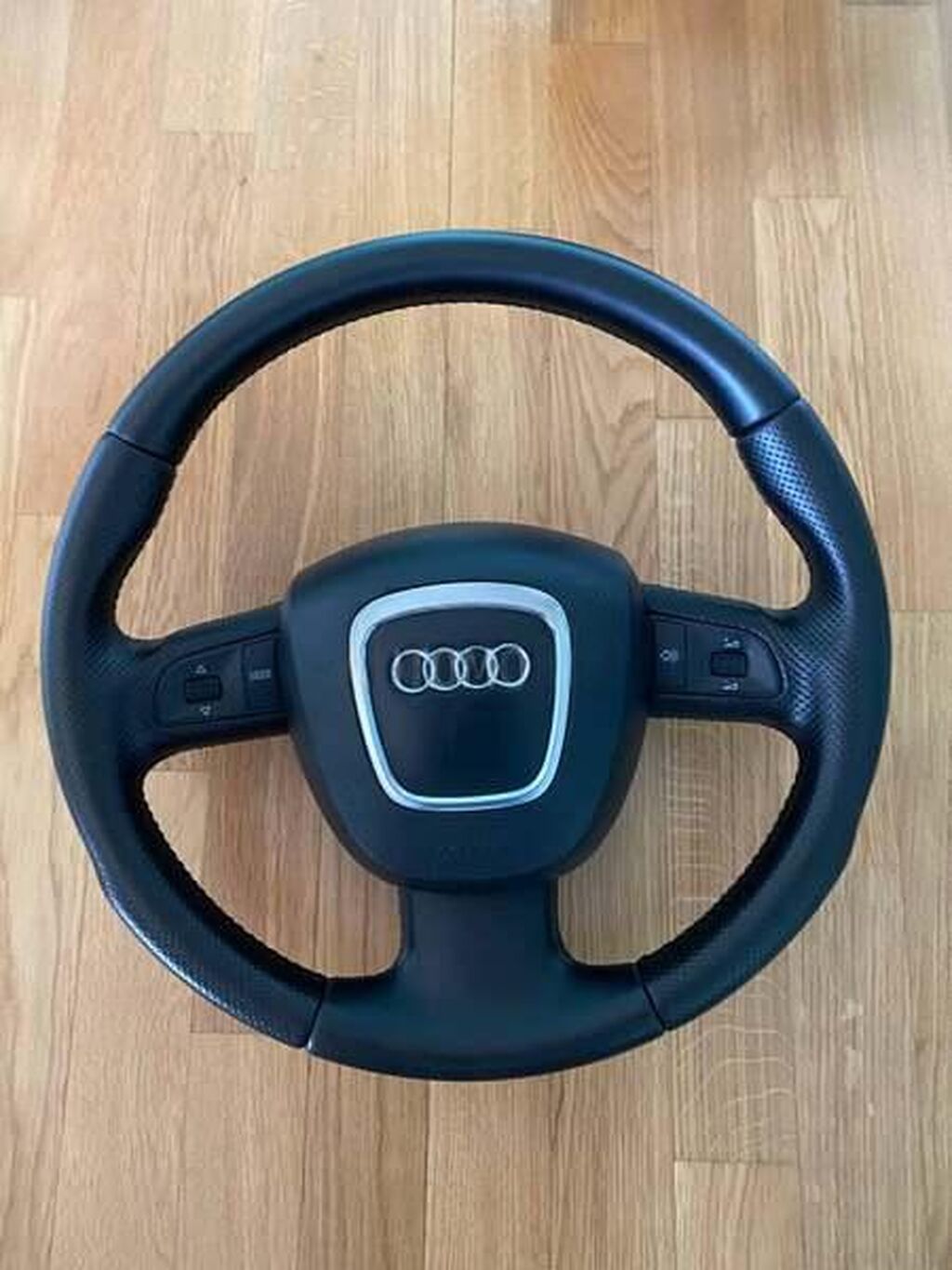 VOLAN ZA AUDI A1, A2, A3 . OD 2000. DO 2021. GOD. | za sve audi