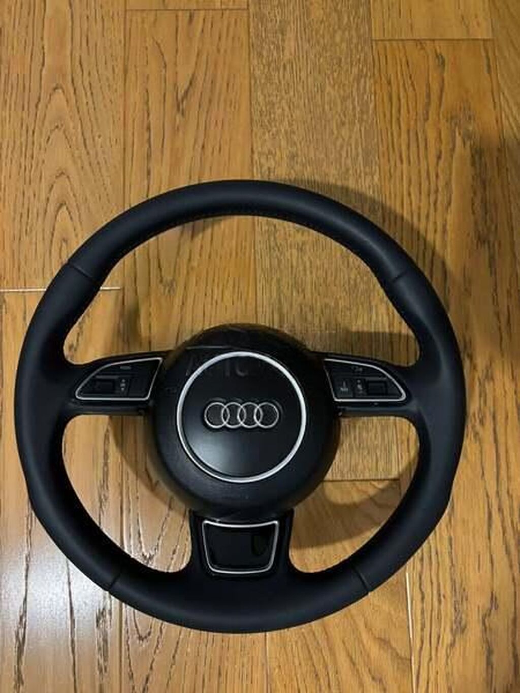VOLAN ZA AUDI A4, A4 ALLROAD, A5 . OD 2005. DO 2015. GOD. | za