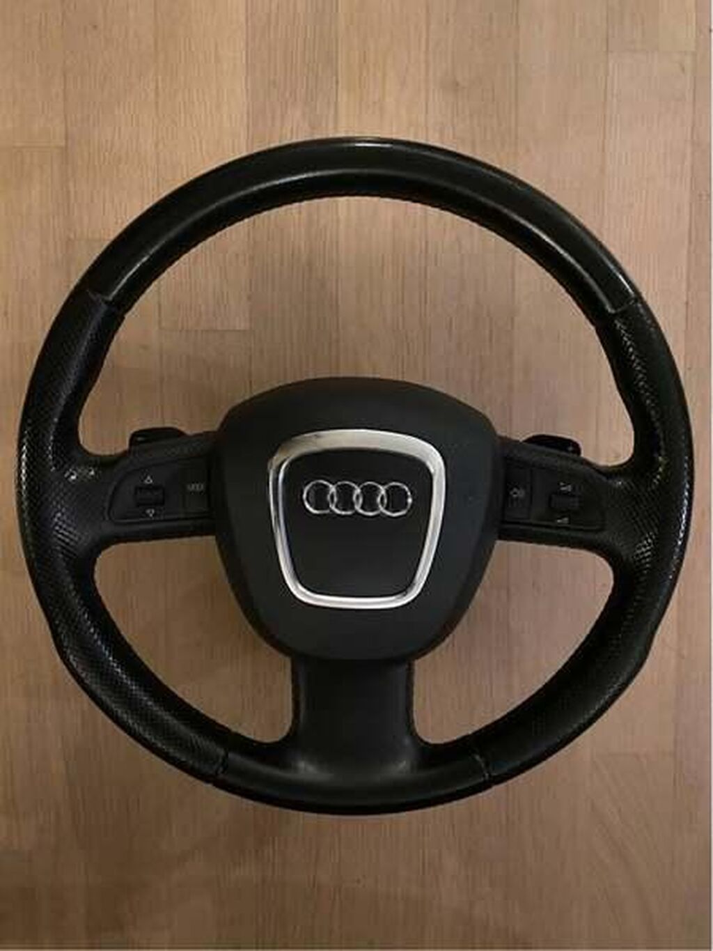 VOLAN AIR BAG ZA AUDI A3, A4, A4 ALLROAD . OD 2001. DO 2012. GOD. |