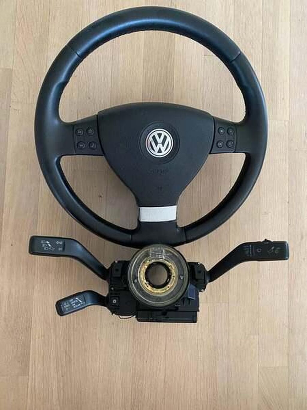 VOLAN ZA VOLKSWAGEN PASSAT B6 | volan za pasat b6 sa elektronikom za