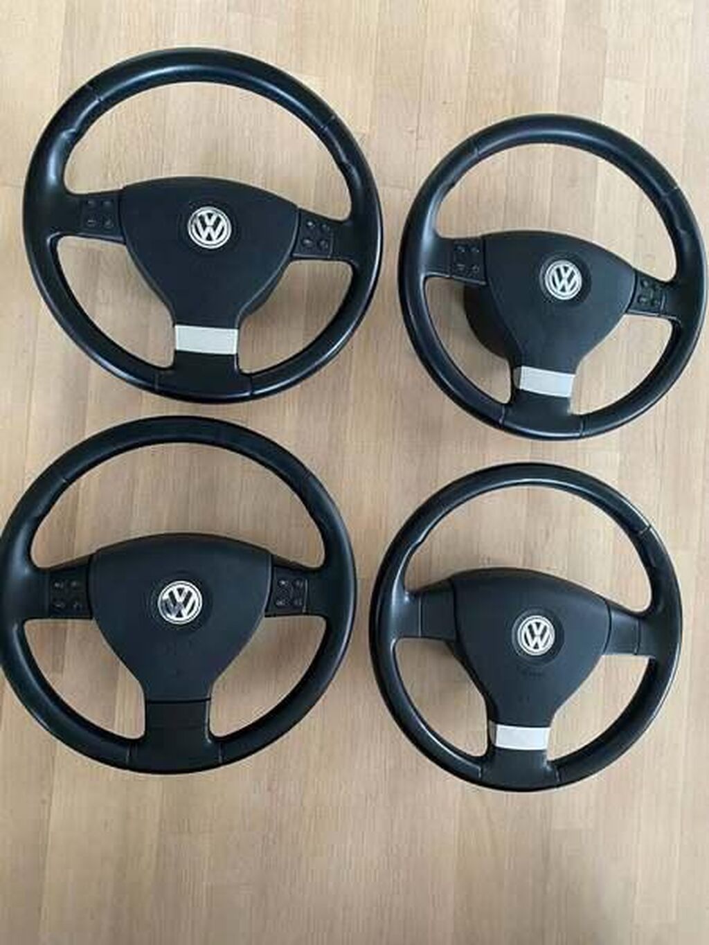 VOLAN AIR BAG ZA VOLKSWAGEN CADDY, CROSS POLO, GOLF 5 . OD 2003. DO